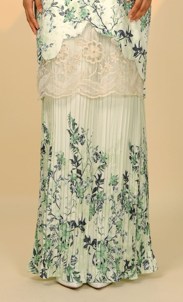 ADELIYA Pleated in GREEN – Mawar Cotton